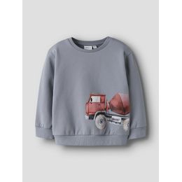 Sweatshirt name it "NMMNARINA LS NREG SWEAT BRU BOX", Jungen, Gr. 122/128, blau (tradewinds), Sweatware, Obermaterial: 95% Baumwolle, 5% Elasthan, bedruckt, normal, Rundhals, Rippbündchen, Sweatshirts