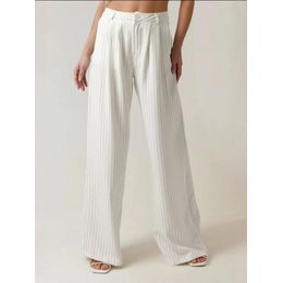 Hiccup Pleat-Front Pants female White size M