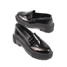 Trendyol Mokassins in Schwarz - 61% | Größe 39 | Damen-schuhe-halbschuhe
