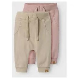 Sweathose name it "NBNTAKKI mit verstellbarem Bund und bequemer Form", Baby, Gr. 62, N-Gr, beige (pure cashmerepack:pack with deauville mauve), Sweatware, Obermaterial: 95% Baumwolle, 5% Elasthan, unifarben, regular fit normal, Hosen, meliert, regular fit, Baumwollmix, Sweatware