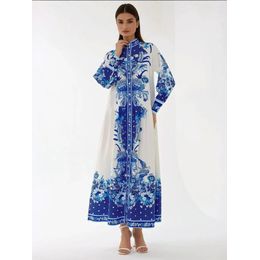Hiccup Kleid Damen Gr&ouml;&szlig;e 42 azur / enzian / hellblau / wei&szlig; Winterkleid