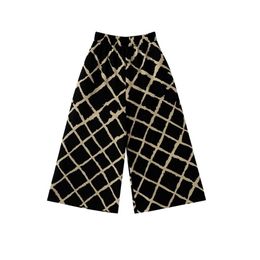 Shape Of You Pants female Black size 42