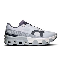 On CloudmOnster Hyper Schuhe Herren grau 45.0