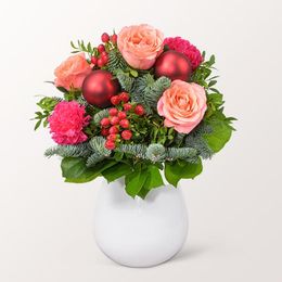 Blumenstrau&szlig; Kaminfeuer