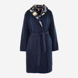 Chelsea Peers Dunkelblaue Robe mit Muster