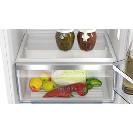 Neff Einbauk&uuml;hlschrank N 50 &raquo;KI2222FE0&laquo; 87,4 cm hoch 56 cm breit Fresh Safe: Schublade f&uuml;r flexible Lagerung von Obst & Gem&uuml;se silber Eco Air Flow &ndash; 