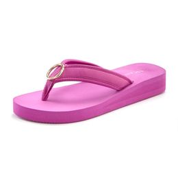 Lascana Damen Lascana &raquo;Sandale, Pantolette,&laquo; Zehentrenner, Badeschuh mit Ringapplikation "Italy" VEGAN pink 42