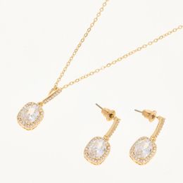 2-teiliges goldfarbenes Schmuck Set