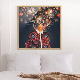 Bild mit Rahmen Blumen Portr&auml;t - V&ouml;gel und Bluse