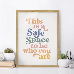 Bild mit Rahmen This is a safe space