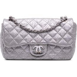 Chanel Hobo Bags - Quilted Aged Calfskin On The Rocks Flap - Gr. unisize - in Silber - f&uuml;r Damen