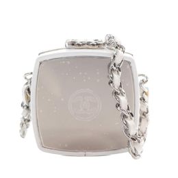 Chanel Hobo Bags - Patent Goatskin Make-Up Box Clutch With Chain - Gr. unisize - in Wei&szlig; - f&uuml;r Damen