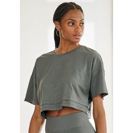 Lascana Kurzarmshirt gr&uuml;n Gr. XL (48/50) f&uuml;r Damen. Rundhals und Logostickerei. L&auml;ssig Geschnitten. Nachhaltig.