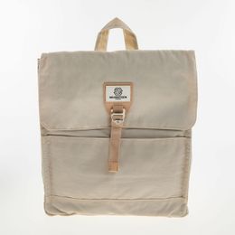 Beigefarbener Rucksack