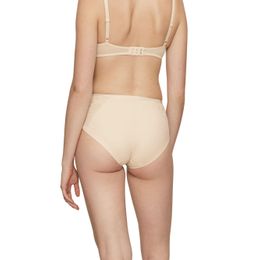 Shapingslip Triumph "Amourette Charm", Damen, Gr. 38, beige (creamy dream), Microtouch, Obermaterial: 76% Polyamid, 24% Elasthan, figurbetont, Unterhosen, Stretch-Spitze, hüftig geschnitten, leicht formend
