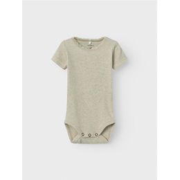 Kurzarmbody name it "NBFKAB SS BODY NOOS", Jungen, Gr. 74, N-Gr, beige (peyote melange), Rippware, Obermaterial: 57% Baumwolle, 38% Modal, 5% Elasthan, unifarben, regular fit normal, Rundhals, Bodys, Baumwollmischung, Kurzarm