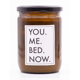 Mad Candle Duftkerze "You Me Bed Now" in Braun - 360 g - 51% | Kerzen-vasen