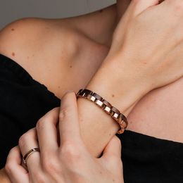 Holzkern Armband Duett (Walnuss/Rosé), Naturholz, Damen und Herren, größenverstellbar