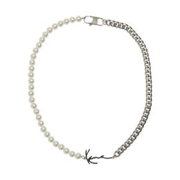 Karl Kani Halsreif »Signature Pearl Chain« silver/white onesize Kurze Kettenlänge für auffälliges Hals‐Layering oder Choker‐Styling