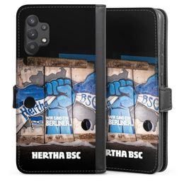 DeinDesign Galaxy A32 4G Handy Klapph&uuml;lle Handyh&uuml;lle aus Kunst Leder schwarz Flip Case Hertha Bsc Wall Official Licensed Product Sideflip mit Lasche