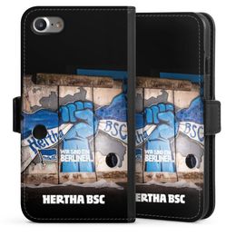 DeinDesign iPhone 8 Handy Klapph&uuml;lle Handyh&uuml;lle aus Kunst Leder schwarz Flip Case Wall Hertha Bsc Official Licensed Product Sideflip mit Lasche