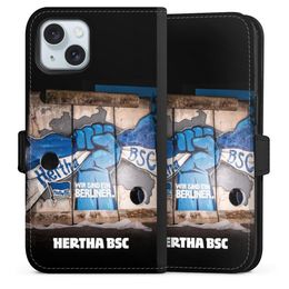 DeinDesign iPhone 15 Handy Klapph&uuml;lle Handyh&uuml;lle aus Kunst Leder schwarz Flip Case Hertha Bsc Wall Official Licensed Product Sideflip mit Lasche