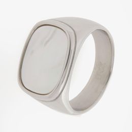 Silberfarbener Ring mit dekorative Perlen