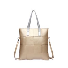 Damen Schultertasche "Kiri", Collezione Alessandro, silber, Lederimitat, Taschen, grob geflochtene Optik