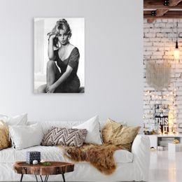 Acrylglasbild queence, B:60cm H:90cm T:0,4cm, grau, Acrylglas, Bilder, "The Girl", Fine Art-Print in Galeriequalität