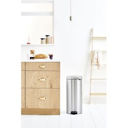 Brabantia M&uuml;lleimer "NewIcon Treteimer, 30L", B/H/T: 29,3cm x 67,9cm x 38cm, 30 l, silber, K&uuml;che, M&uuml;lleimer, sanft schlie&szlig;ender Deckel, mit leichter