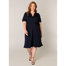 Damen Sommerkleid, blau, Gr. 46, Base Level Curvy, unifarben, Web, Obermaterial: 65% Viskose, 30% Nylon, 5% Elasthan, Kleider, mit Bindegürtel