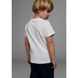 Kidsworld Jungen T-Shirt "Mit allen BAGGER & CO. Print", wei&szlig;, Gr. 116, bedruckt, Single Jersey, Obermaterial: 100% Baumwolle, Shirts, Kurzarm,