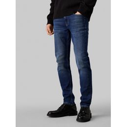 Herren Slim-fit-Jeans "SLIM TAPER", blau, Gr. 30, Calvin Klein Jeans, unifarben, Denim/Jeans, Obermaterial: 90% Baumwolle, 8% Polyester, 2% Elasthan,