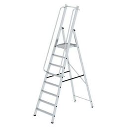 Munk Plattformleiter, 8 Stufen, Aluminium, stabile Rechteckrohr-Holme, gro&szlig;e Plattform, Handl&auml;ufe vormontiert, rutschsichere Leiterschuhe, 150 kg