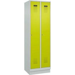 Kleiderspind C+P Evolo Plus, 2 Abteile, 300 mm Abteilbreite, mit Sockel, Anschlag rechts, Zylinder, B 600 x T 500 x H 1950 mm, lichtgrau/clowngr&uuml;n