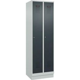 Kleiderspind C+P Evolo Plus, 2 Abteile, 300 mm Abteilbreite, mit Sockel, Anschlag rechts, Zylinder, B 600 x T 500 x H 1950 mm, lichtgrau/anthrazitgrau