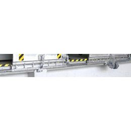 F&uuml;hrungsschiene f&uuml;r Aluminium-&Uuml;berfahrbr&uuml;cken Typ SKB, bis 4000 kg, L 3000 x B 76 x H 112 mm, walzblank