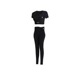 YEAZ CLUB LEVEL SET Top + Leggings in schwarz | Gr.: S