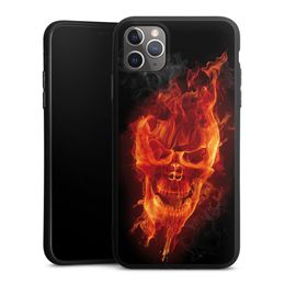 DeinDesign iPhone 11 Pro Max Handy Premium Silikon H&uuml;lle Handyh&uuml;lle schwarz Case Fire Skull Totenkopf Silikon Premium Case