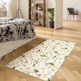 Teppich Wildblumen und Wei&szlig;e Rosen Aquarell Muster