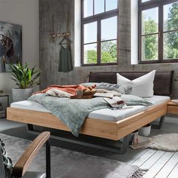 Pharao24.de Doppel Bett aus Kernbuche Massivholz und Metall Polster Kopfteil