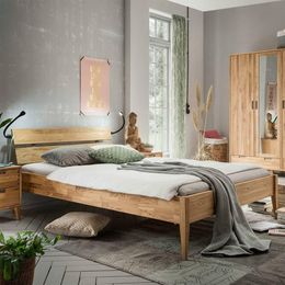 Pharao24.de Holzbettgestell aus Eiche Massivholz ge&ouml;lt