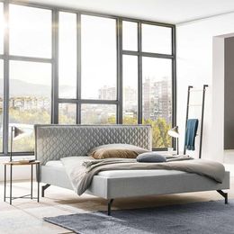 Pharao24.de Doppel Bett Stoff Grau im Skandi Design Vierfu&szlig;gestell aus Metall