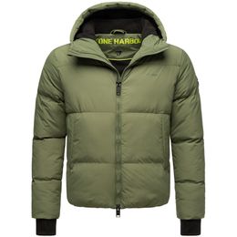 Steppjacke STONE HARBOUR "Tayroos XX", Herren, Gr. L (52), grün (olivgrün), Obermaterial: 100% Nylon, Futter: 100% Polyester, Wattierung: 100% Polyester, Ärmelfutter: 100% Polyester, lässig geschnitten hüftbedeckend, hoch geschlossener Ausschnitt, Ärmel ohne Ärmelschlitz normaler Saum mit Daumenlöchern, Jacken, Gesteppte Herren Winterjacke mit Kapuze