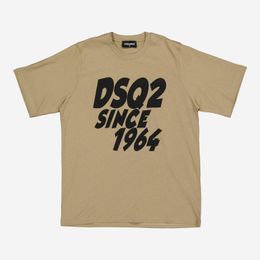 Dsquared2 Kamelbraunes Slouch Fit T-Shirt mit gro&szlig;em Logo