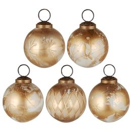 IB Laursen Gro&szlig;e Weihnachtskugeln 5er-Set mit goldfarbener Eingravierung H&ouml;he 7, &Oslash; 6.3 cm, Messing skandinavische Deko Online Shop