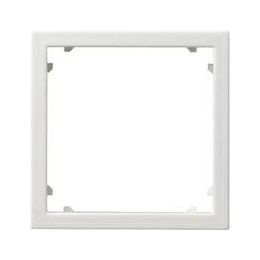 GIRA Zwischenplatte 45 x 45 Millimeter, Adapter wei&szlig;, Retail