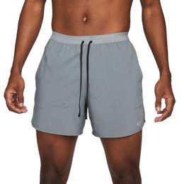 Nike Stride Dri-Fit 5" Shorts Bekleidung Herren grau