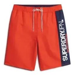 Superdry f&uuml;r Herren. M3010229A Roter Sportschwimmanzug (L), Strandbekleidung, Recyceltes Polyester, Nachhaltig