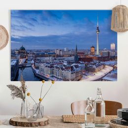 Bilderwelten Akustikbild Stadt blau Motiv Schallschutzbild - Schnee in Berlin - Architektur Wohnzimmer Schlafzimmer